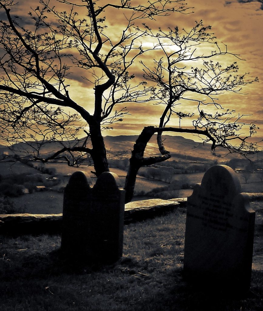 A DARK, SUBTLE LENS: PHOTOGRAPHY OF THE FOLK HORROR REVIVAL - greydogtales